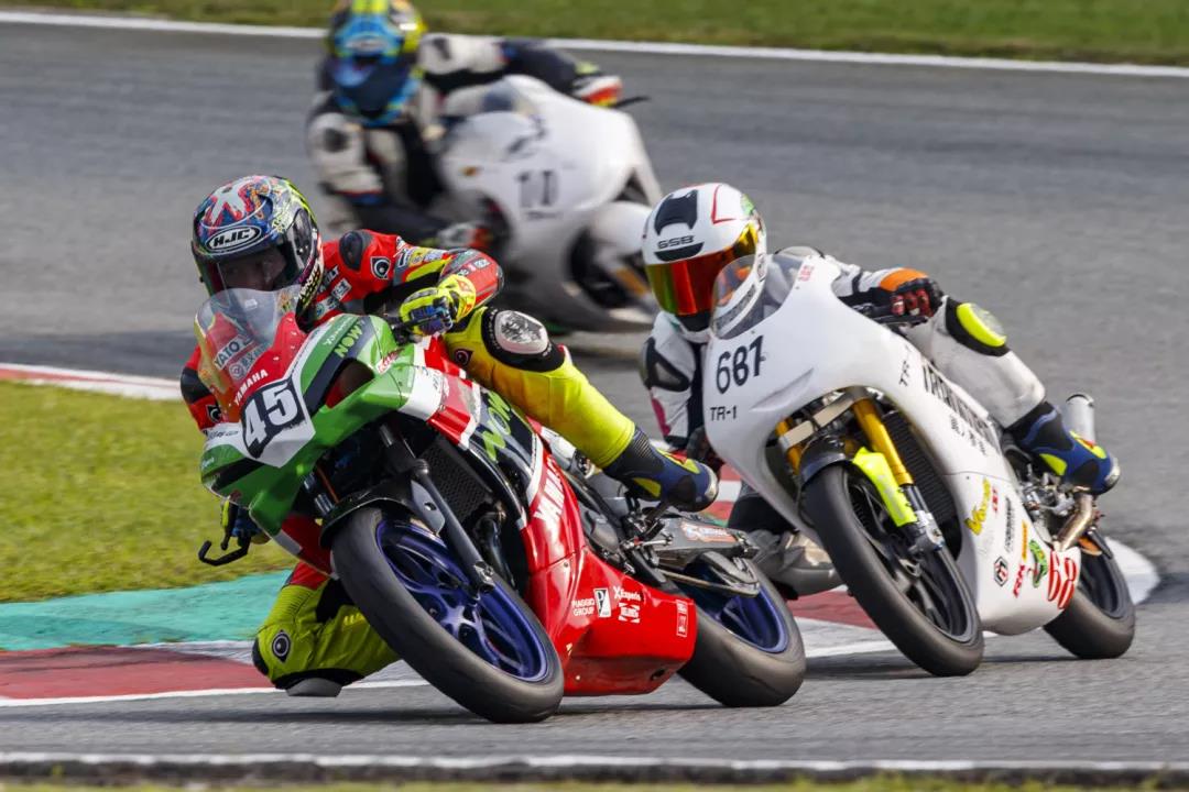 珠海国际赛车场 - Cool Guy at the circuit | ZIC Motorbike Race